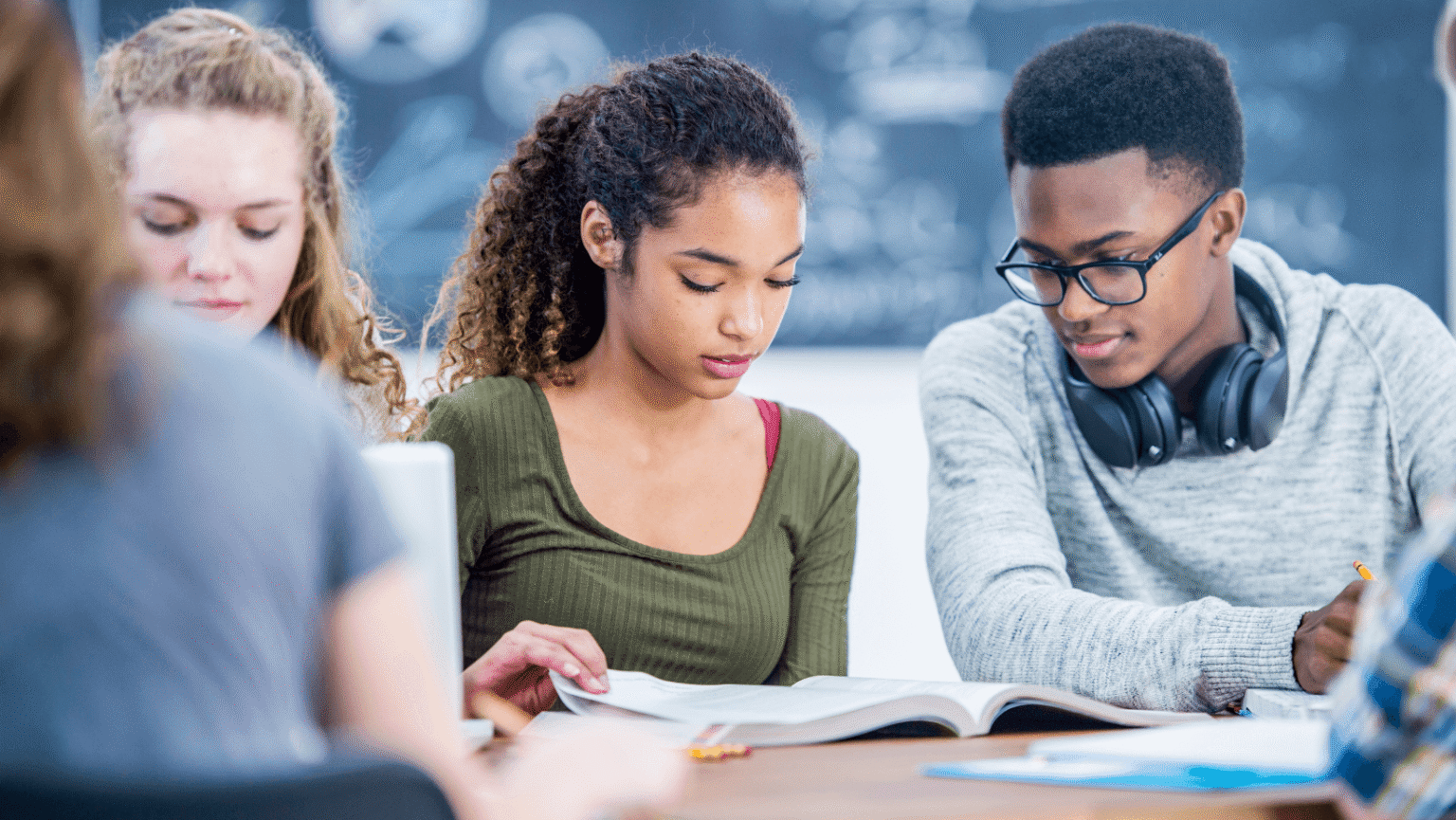 What Grades Do Colleges Look At? What Admissions Review